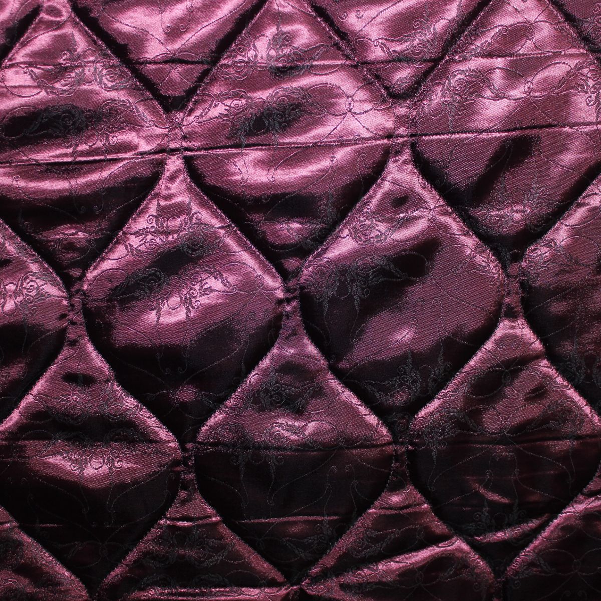 Quilted Italian lining fabric - Onion | Fabric UK